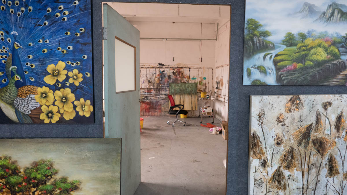 Dafen Oil Painting Village: The Secret Lives of China's Art Factory ...